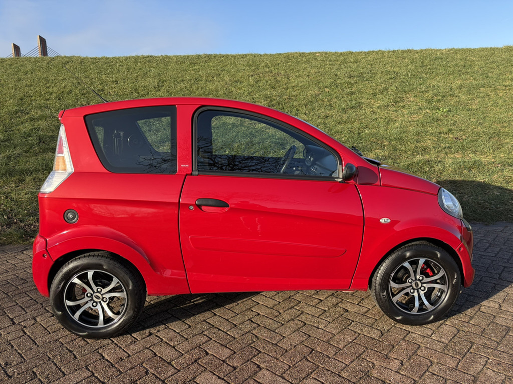 Microcar M.GO REDLINE DCI - Van Tilborg